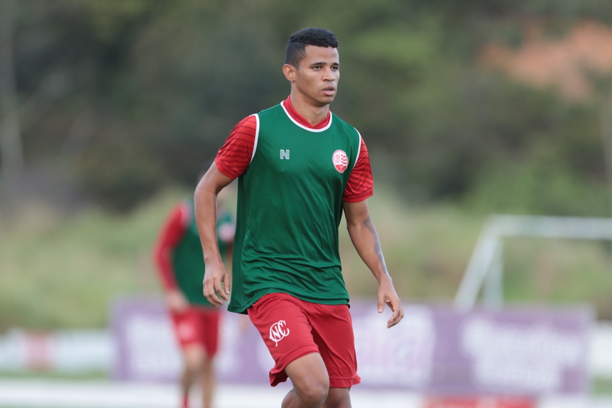 Sem Kieza, Náutico perde Bryan e Vinícius para pegar Chape; confira ...