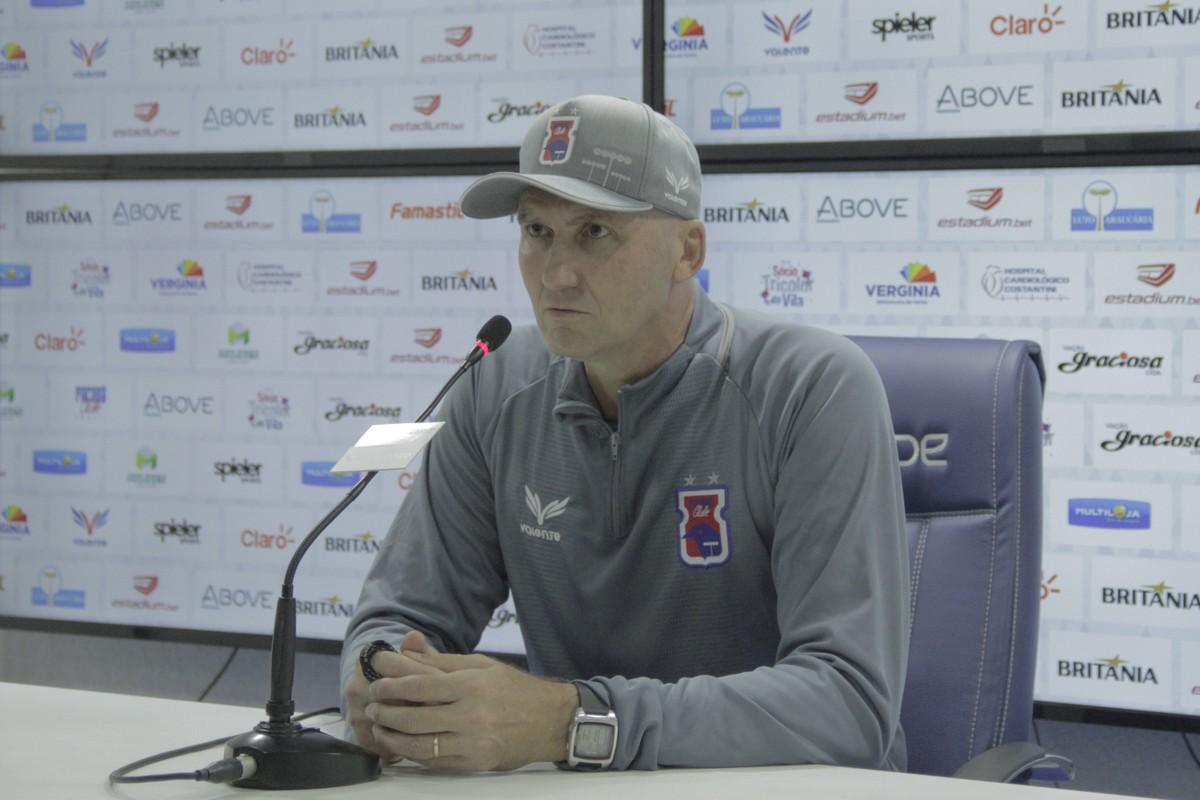 Dal Pozzo é apresentado pelo Paraná Clube e confia: "Já tive outros ...