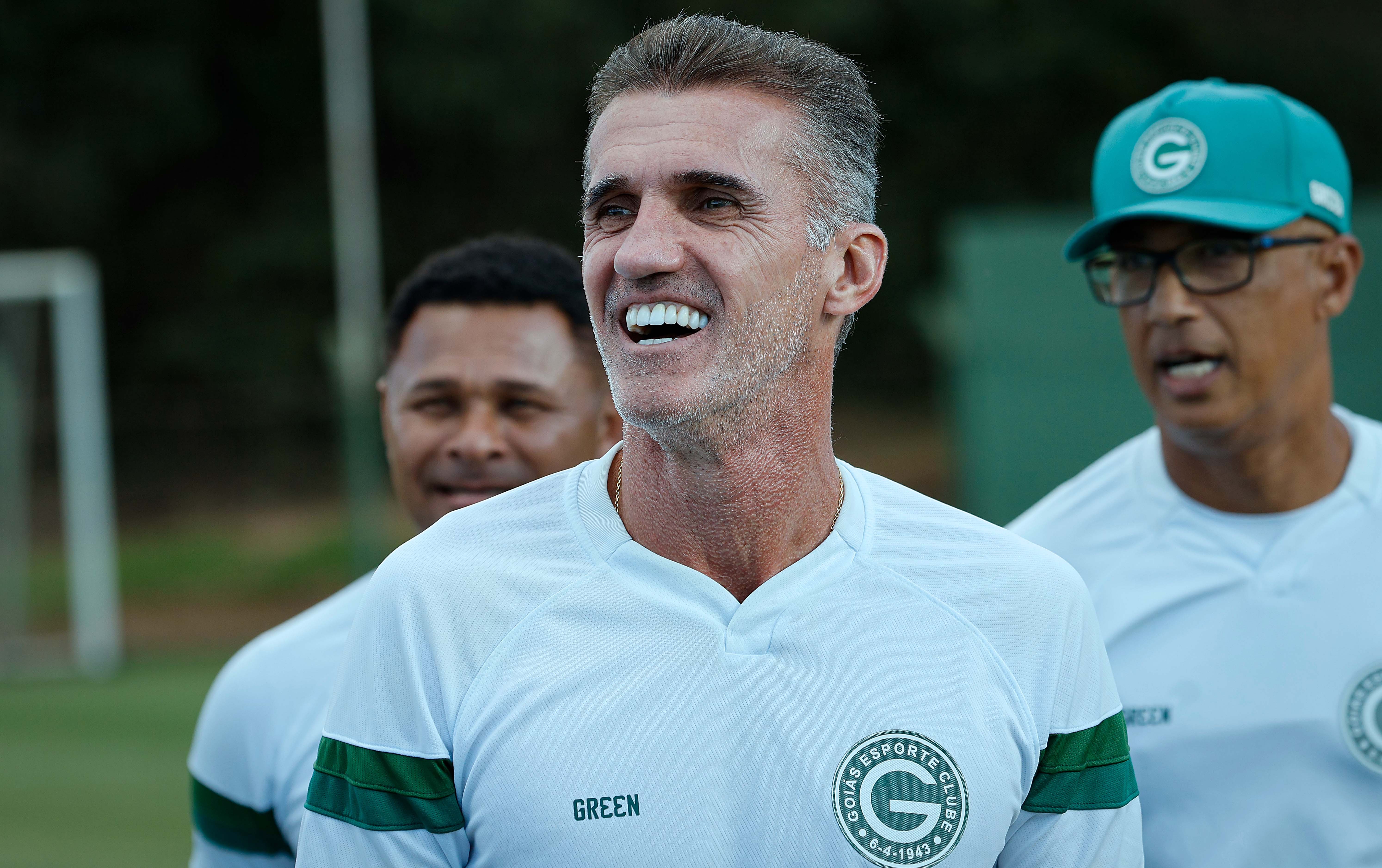 Goiás fica isolado e não corre risco de perder a liderança na próxima ...