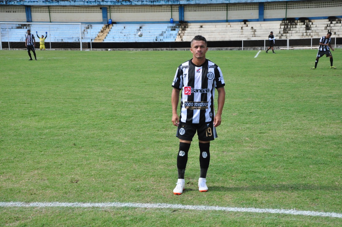 Com direito a três dribles, Bilau vibra com belo gol na Série D: "entra ...