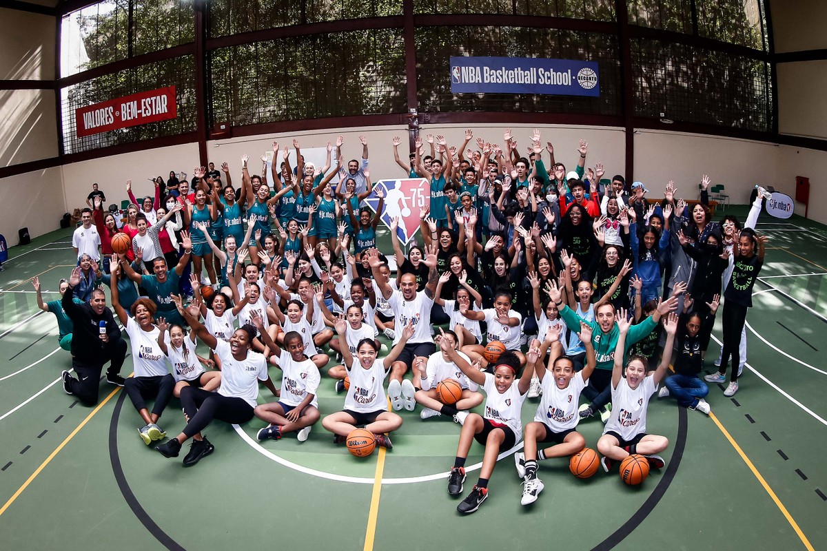 NBA promove clínica e entrega quadra reformada em projeto em São Paulo ...