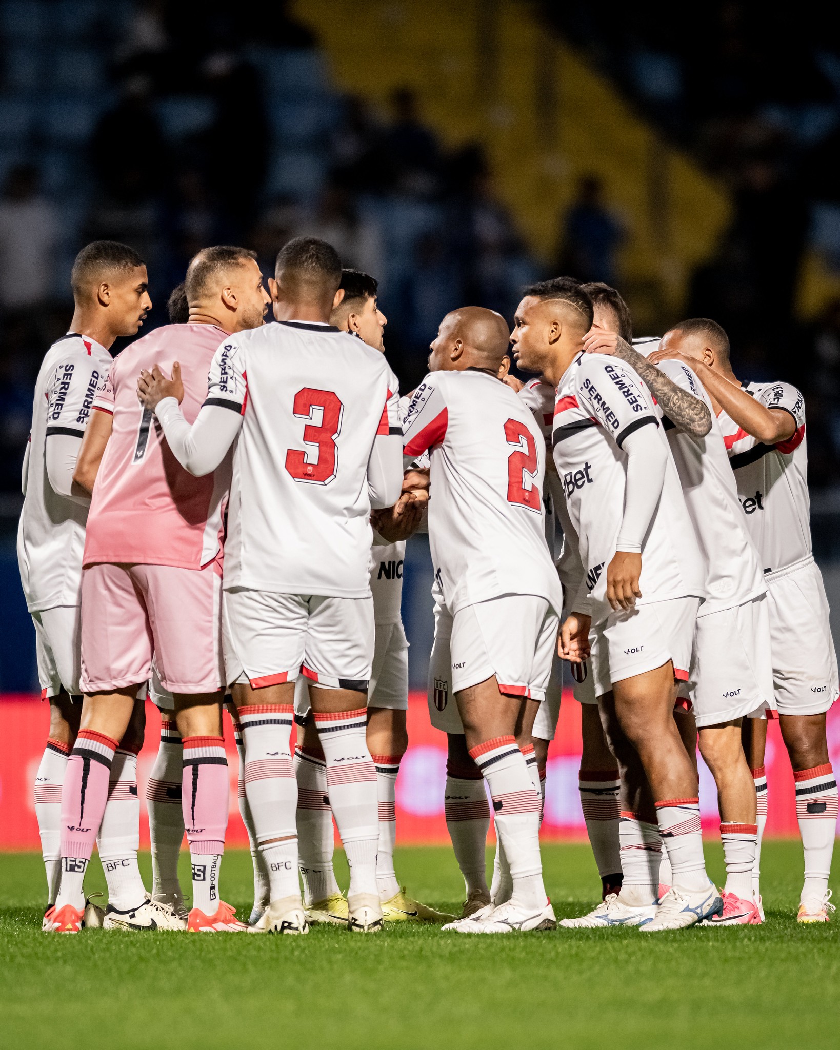 Retrospectiva 2025: Botafogo-SP tem ano de lutas contra rebaixamentos | Ge