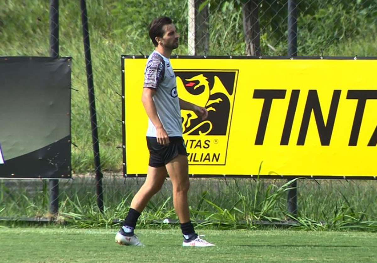 Ponte regulariza Rafael Longuine e guarda última vaga na lista de ...