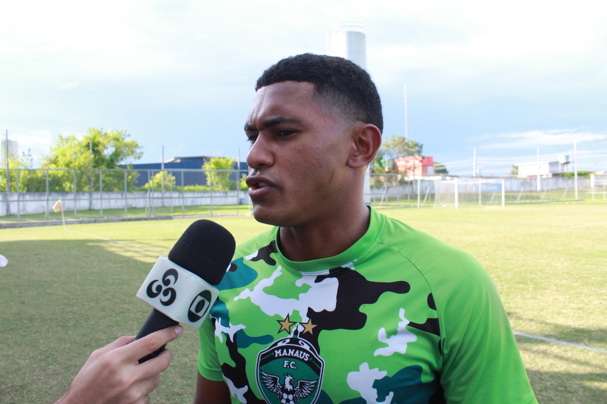 Após pancada na lombar, Negueba treina normalmente e deve ser titular ...