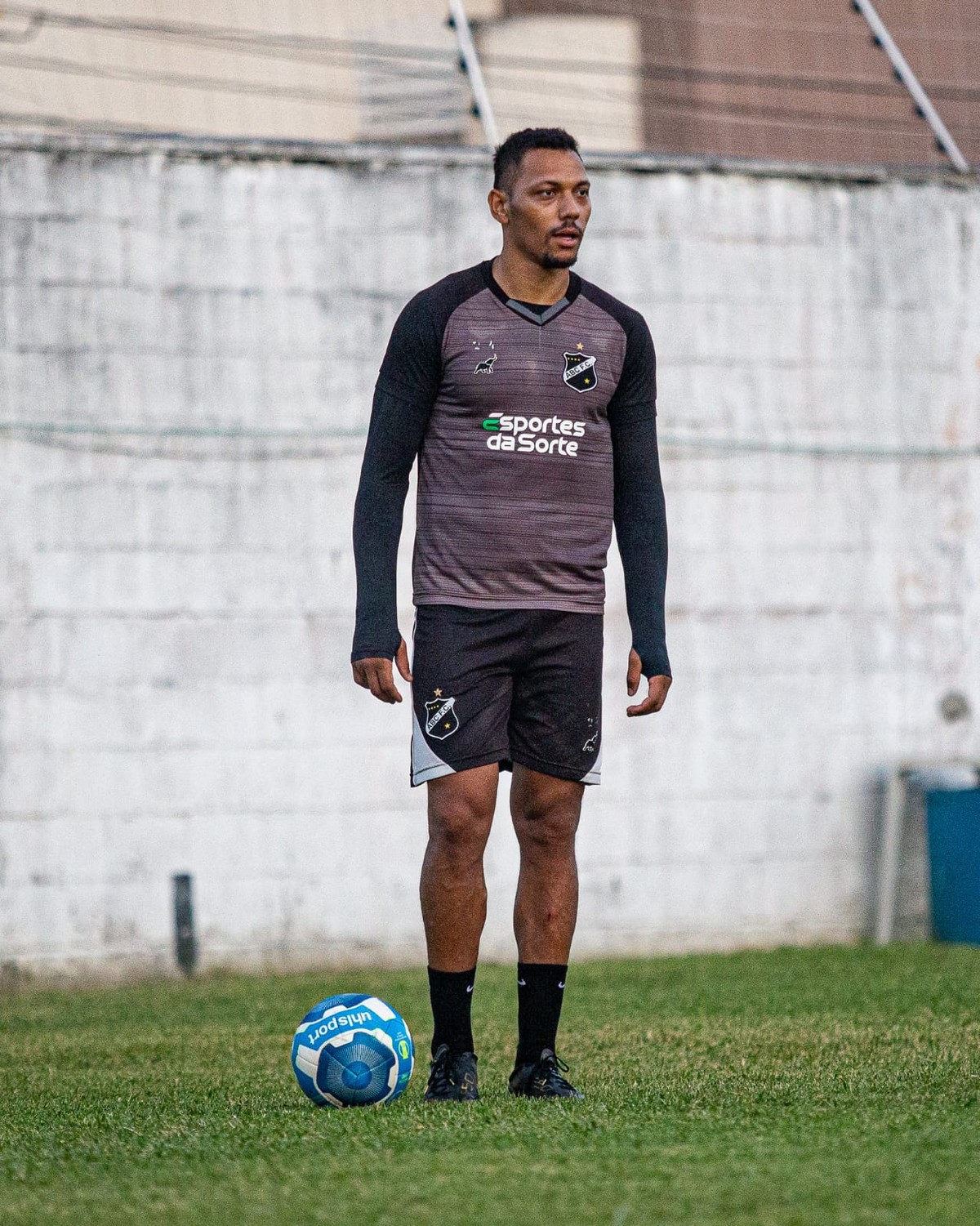 Lateral-direito Alex Silva é anunciado e pode estrear no ABC no sábado ...