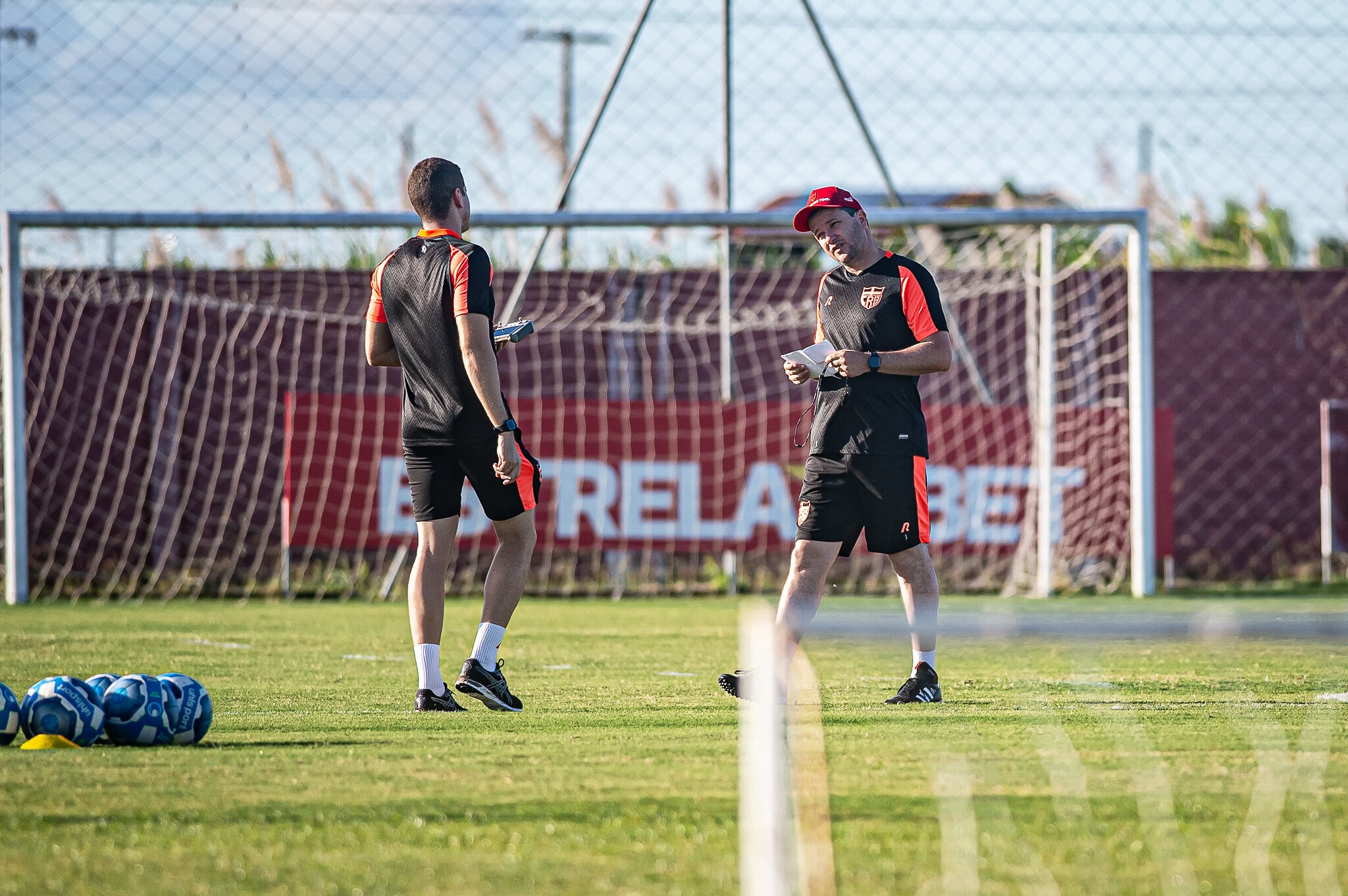 Fábio Alemão volta aos treinos no CRB, Saimon retorna nesta terça e Gum ...