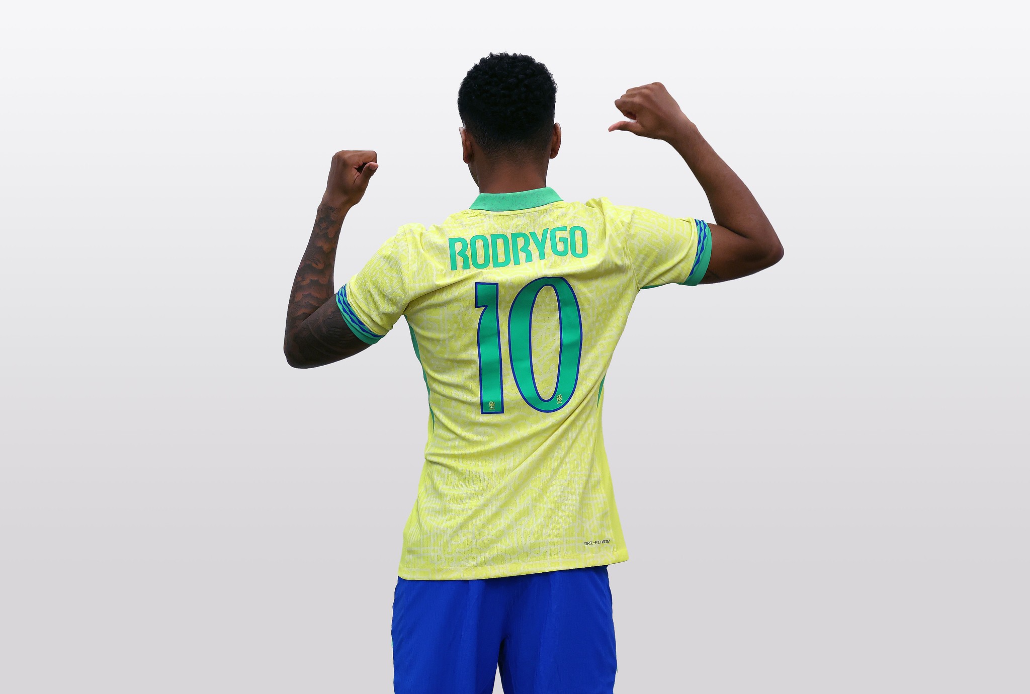 Rodrygo "devolve" a 10 a Neymar, mas assume holofotes na Seleção ...