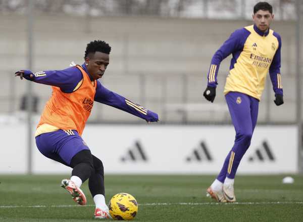Real Madrid volta aos treinos, e Vinicius Junior trabalha com bola ...