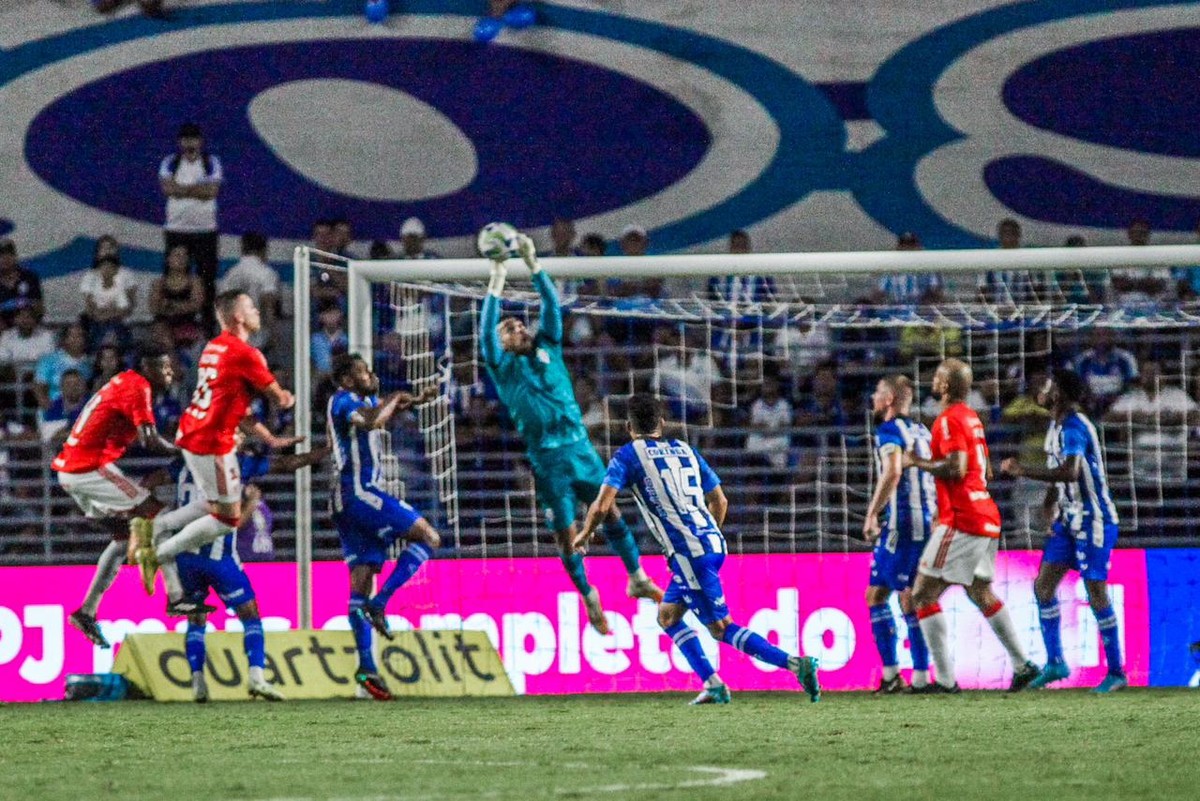 Atuações do CSA: time ganha do Inter, mas é eliminado; dê suas notas ...