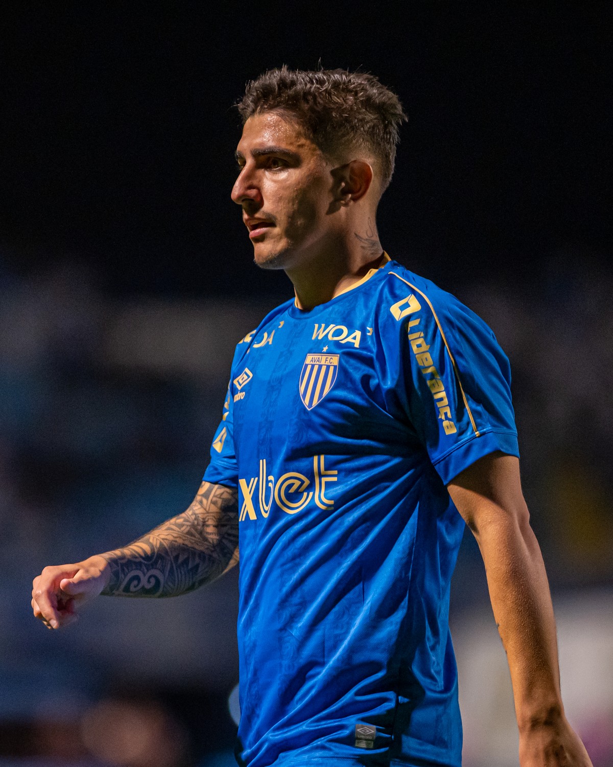 Jean Lucas celebra retorno e diz que se emocinou antes de estreia pelo ...