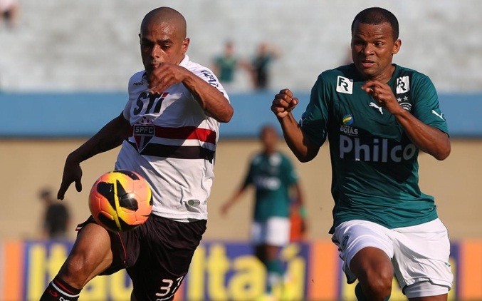 Ex-Goiás e São Paulo, atacante Welliton encerra a carreira aos 36 anos | Ge