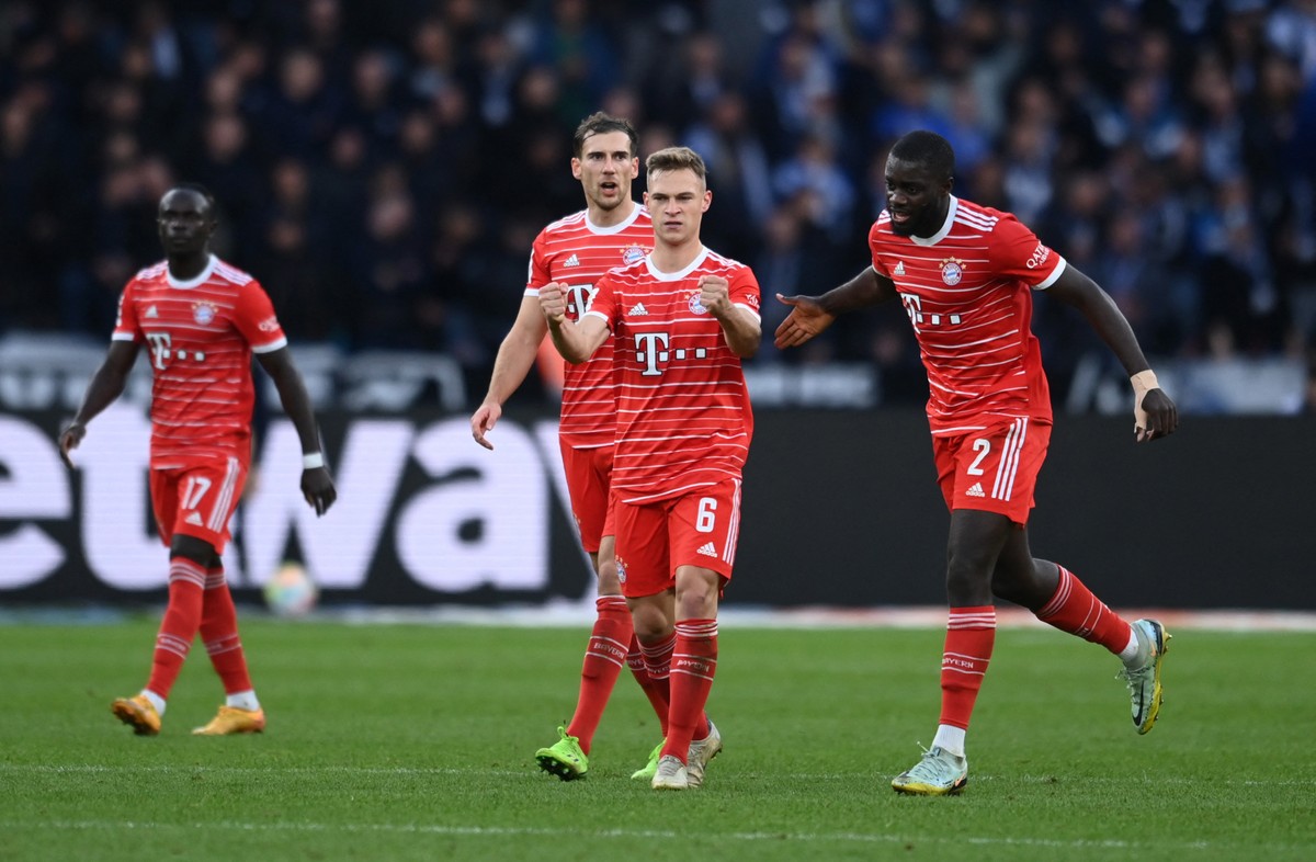 Bayern de Munique vence Hertha Berlim e assume liderança do Alemão ...