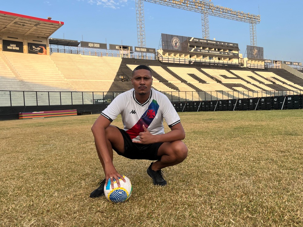 Gay, drag queen e torcedor do Vasco: respeite a história de Nando Gald | Ge