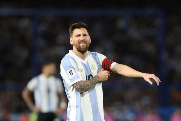 Messi lança nova versão do famoso "Qué mirás, bobo?" nas Eliminatórias ...