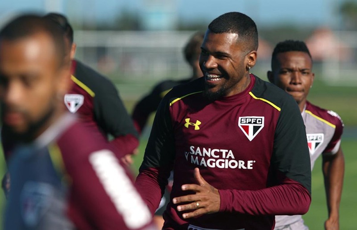 Com apenas 88 jogos na carreira, Breno tem nova chance de recomeço ...