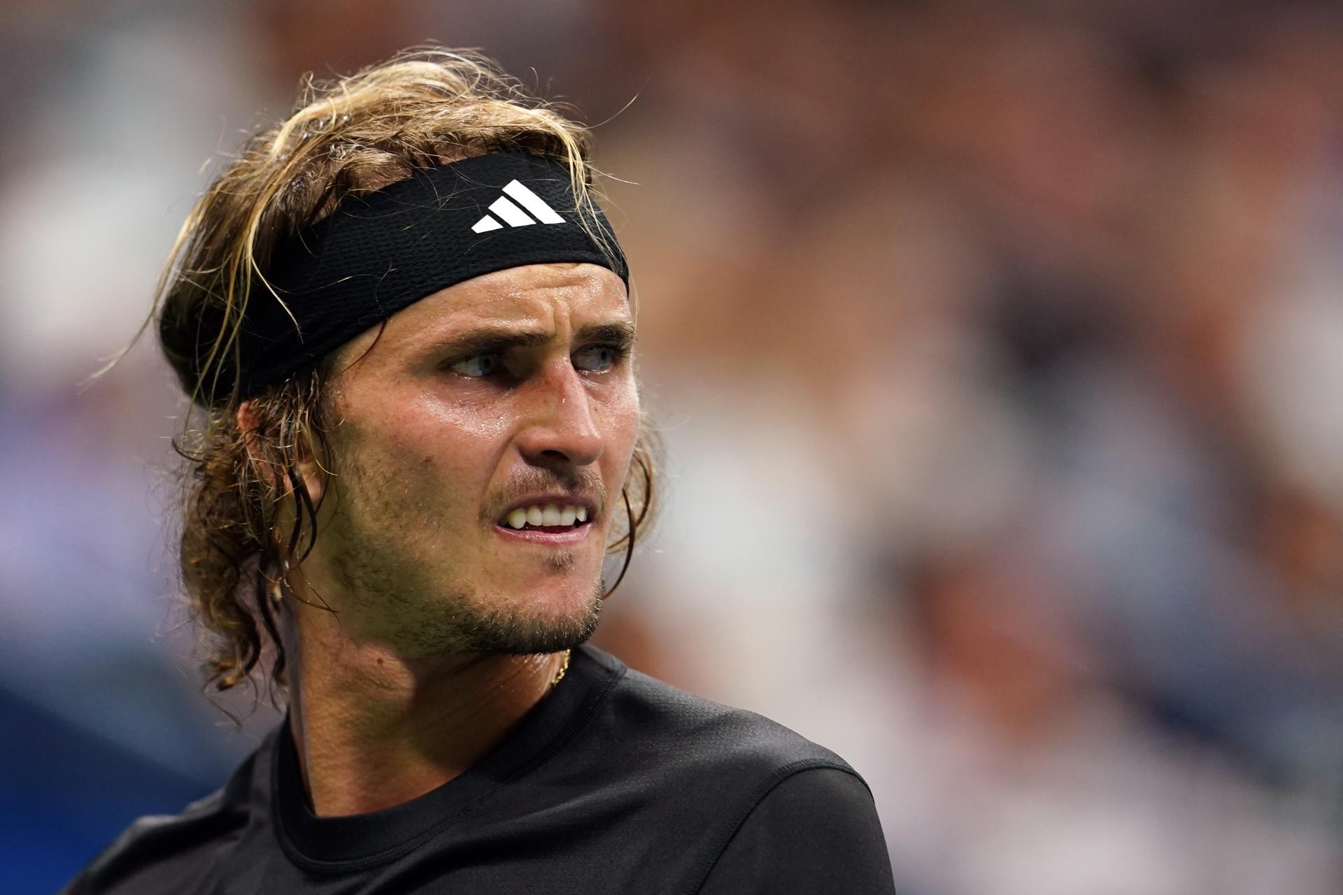 US Open: Zverev interrompe partida e denuncia fala de torcedor sobre ...