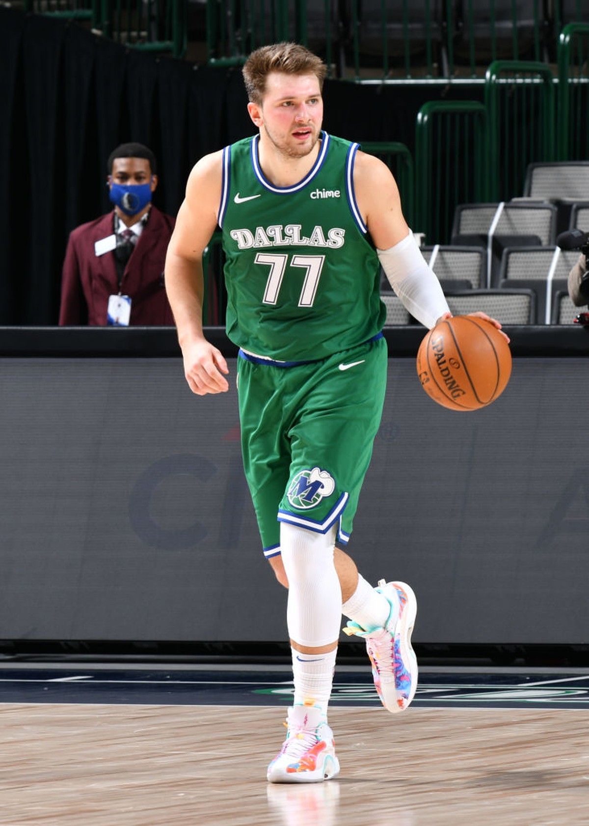 Rodada da NBA tem Doncic gênio, Sabonis contorcionista e estreia de ...