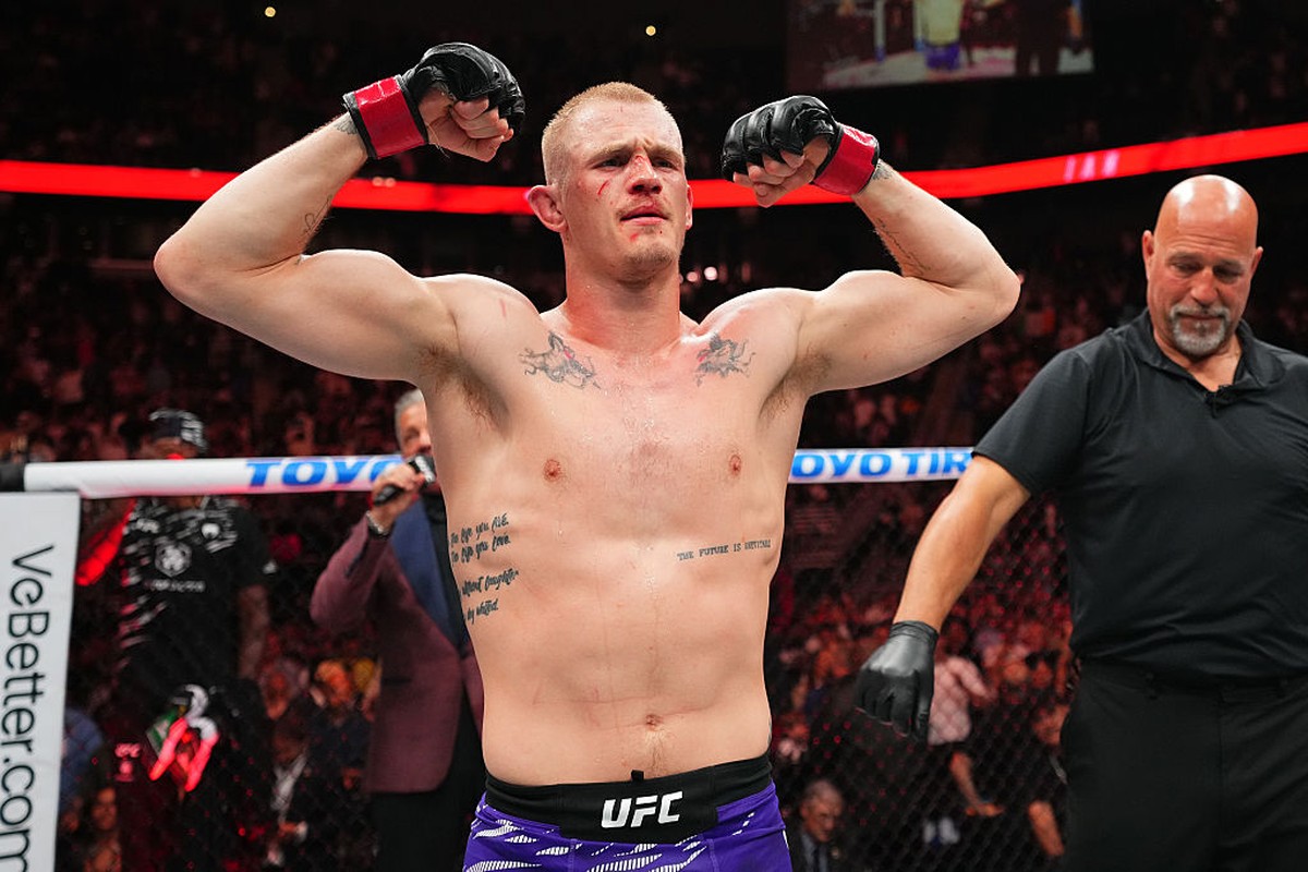 UFC: Ian Machado Garry faz atuação de gala em luta tensa e vence Carlos ...