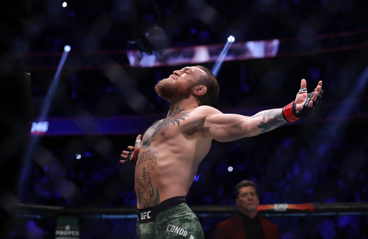 Conor McGregor lista maiores da história do MMA e coloca Anderson Silva ...