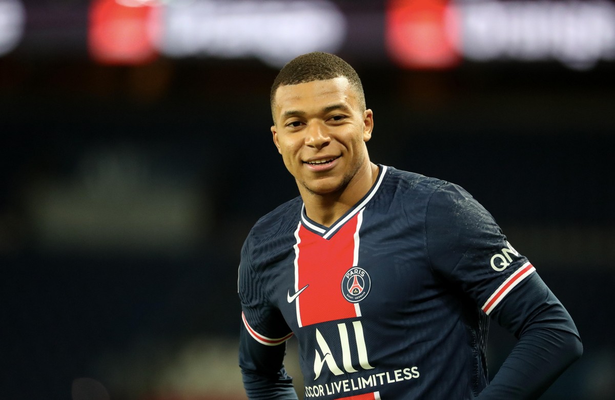 Mbappé bate recorde pessoal e chega a 40 gols na temporada pelo PSG ...