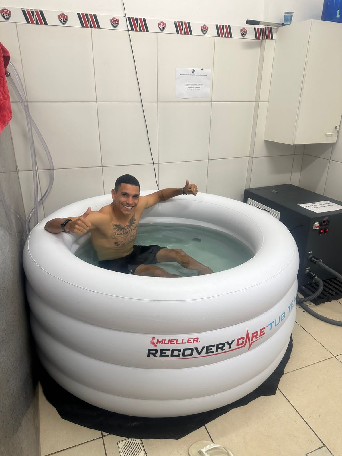 Vitória compra banheira inflável de gelo e reforça estrutura para ...