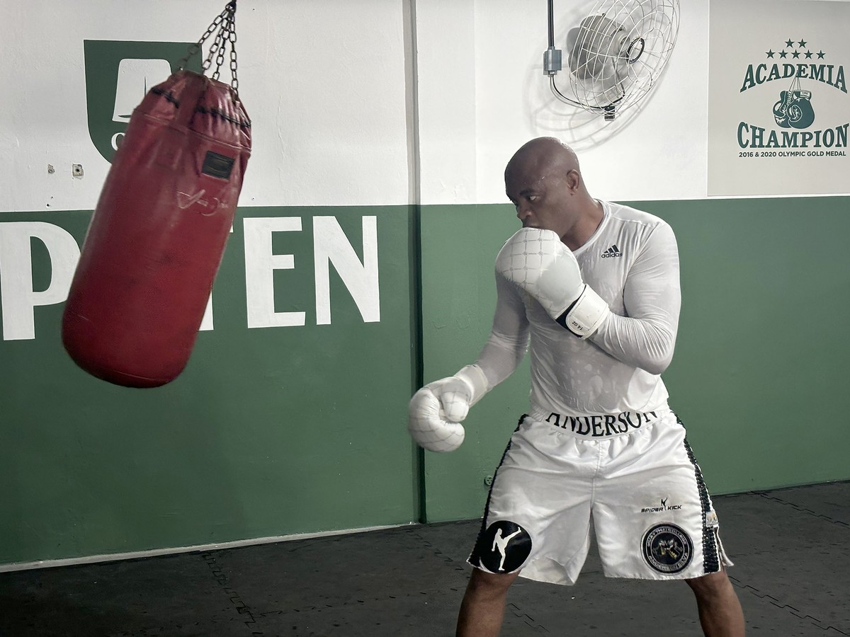 Treino aberto de Anderson Silva no Rio de Janeiro | ge