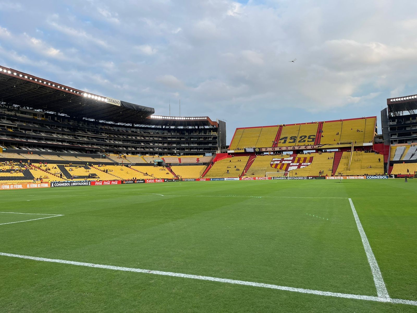 Barcelona-EQU x São Paulo: onde assistir ao vivo, horário e escalações | Ge