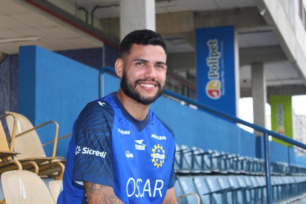Matheus Rocha é o novo lateral-direito do São José para Série A2 | Ge