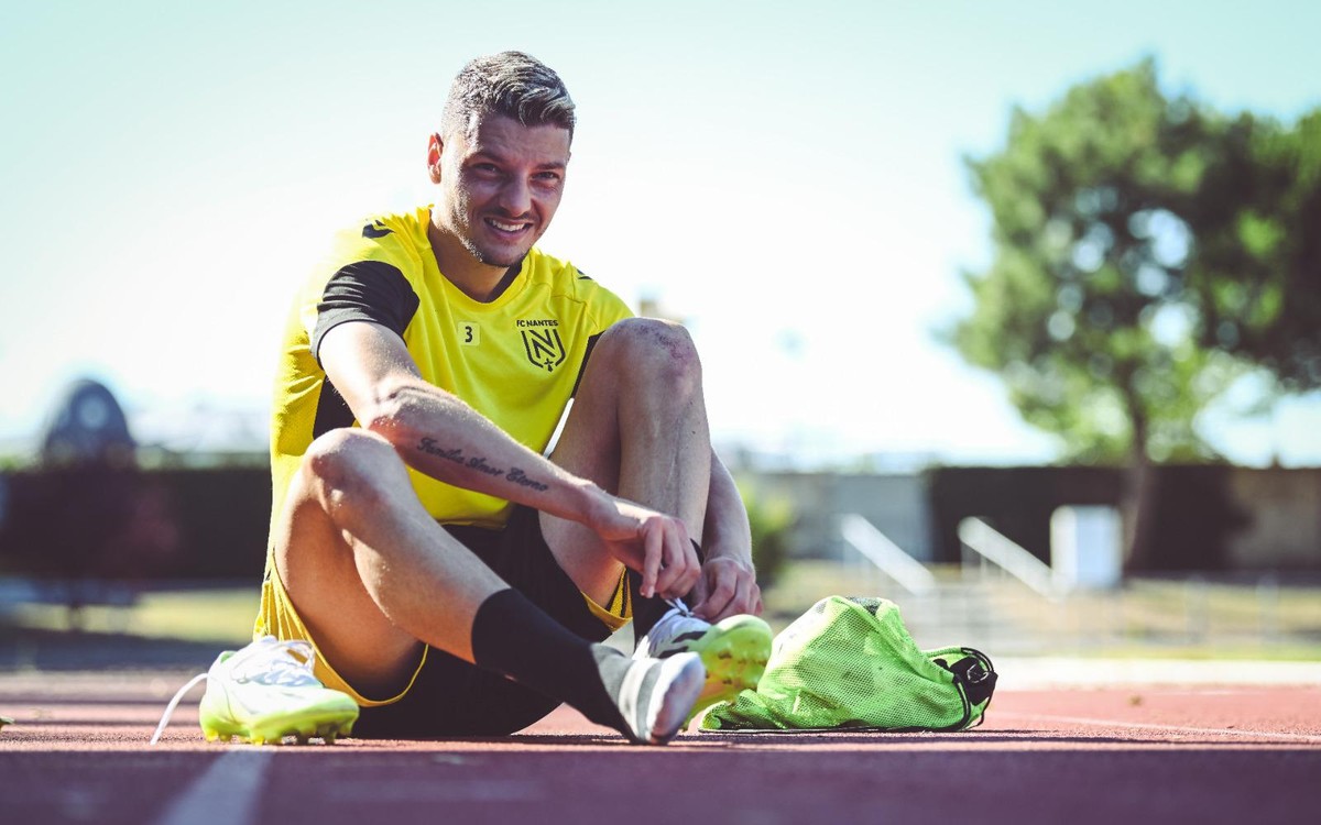 Em sétima temporada no Nantes, Andrei Girotto comenta mudança de ...