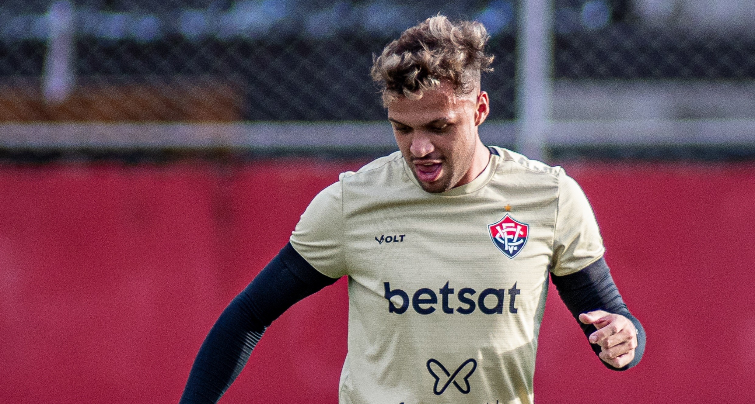 Vitória tem reunião para definir futuro de Daniel Jr., com propostas de ...