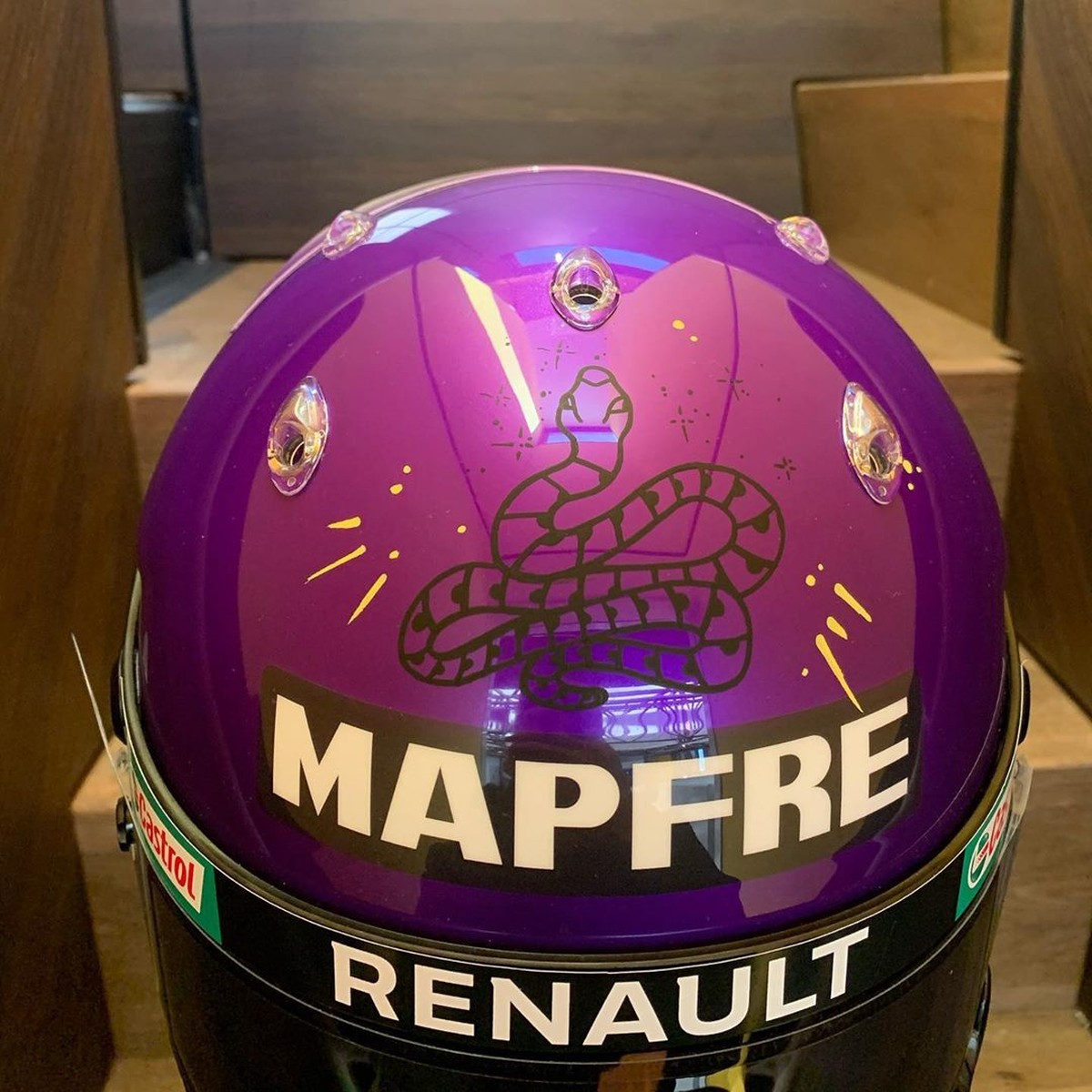 Daniel Ricciardo presta homenagem a Kobe Bryant em nova pintura do ...