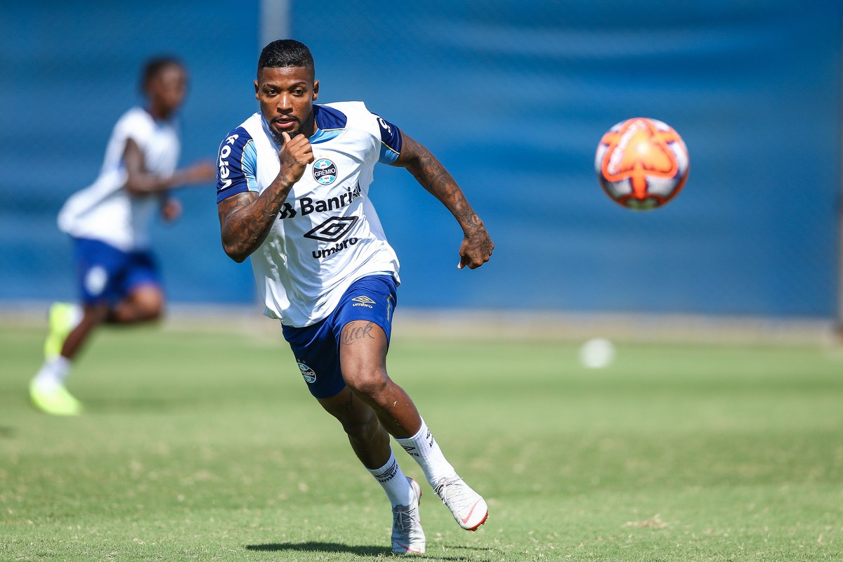 Análise: veja como Marinho pode se encaixar no time do Santos | santos | ge