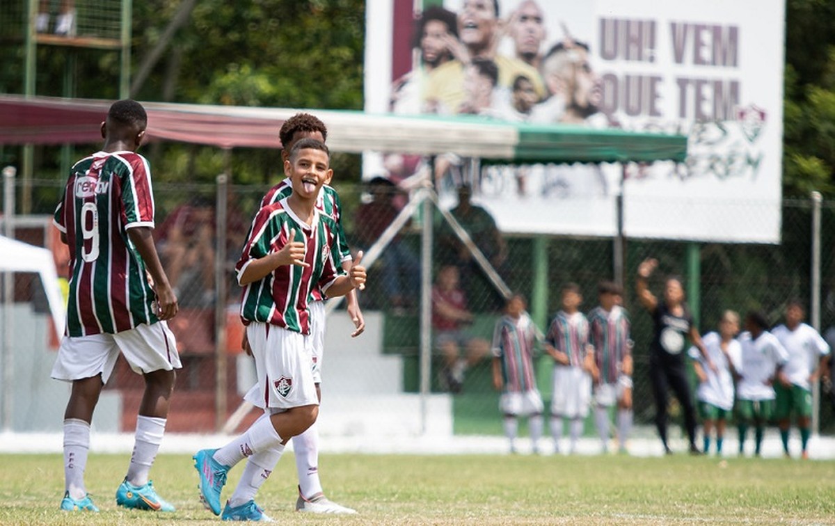 Base do Fluminense acumula 45 jogos de invencibilidade somando todas as ...