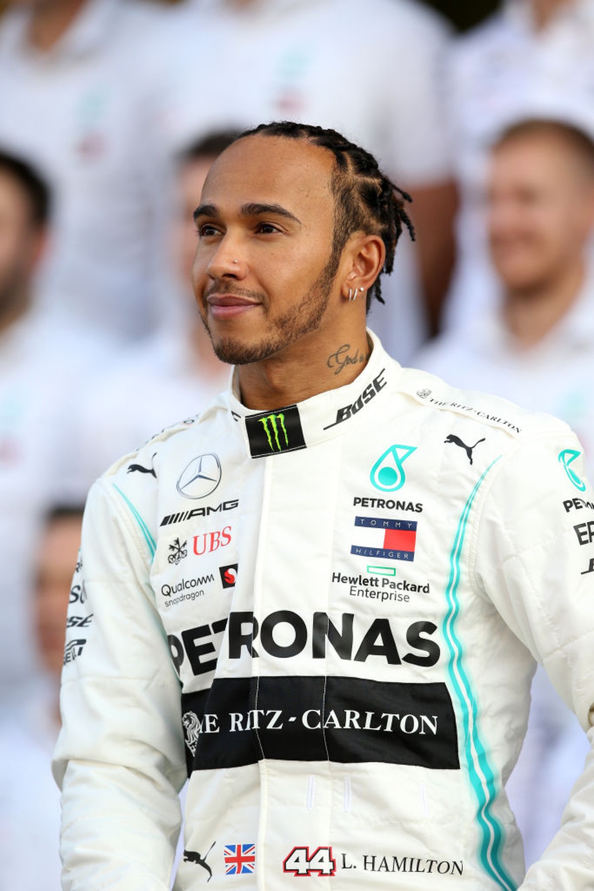 Hamilton releva estratégia que levou à perda de posições e batida em ...