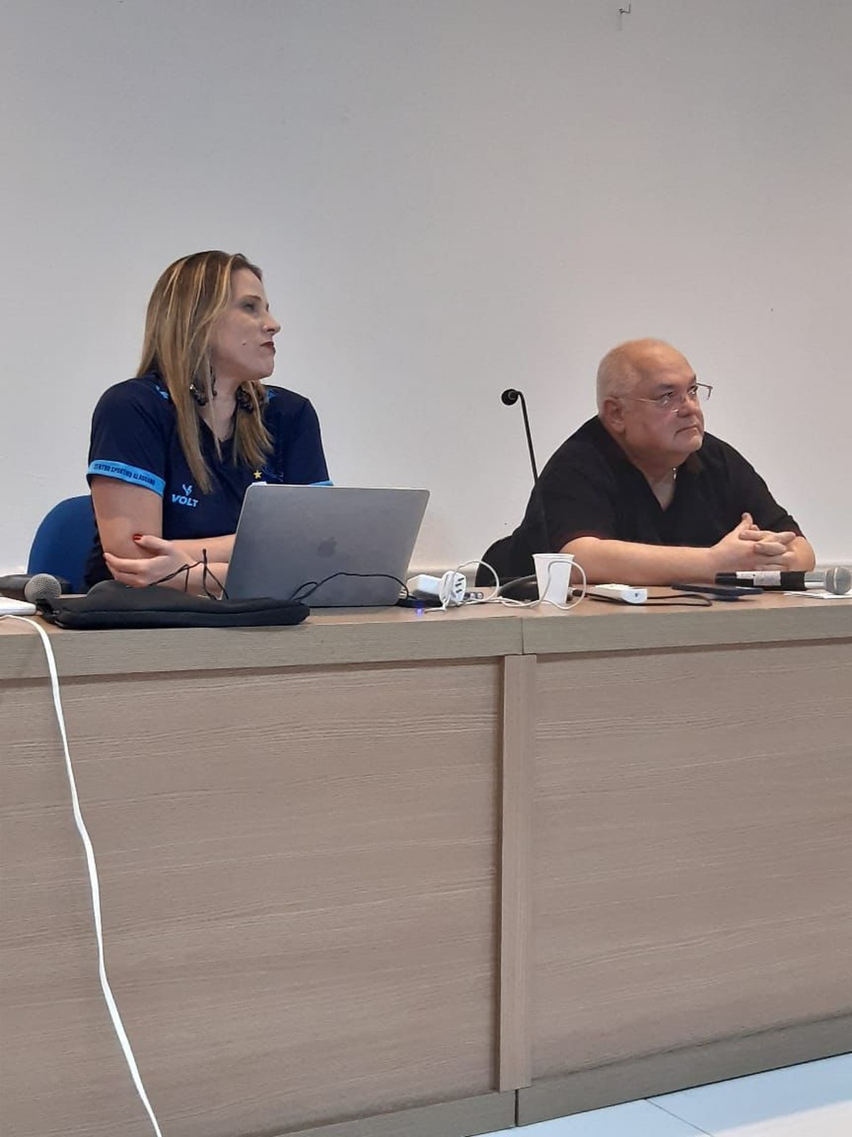Reunião que pode definir SAF do CSA será fechada para imprensa e ...
