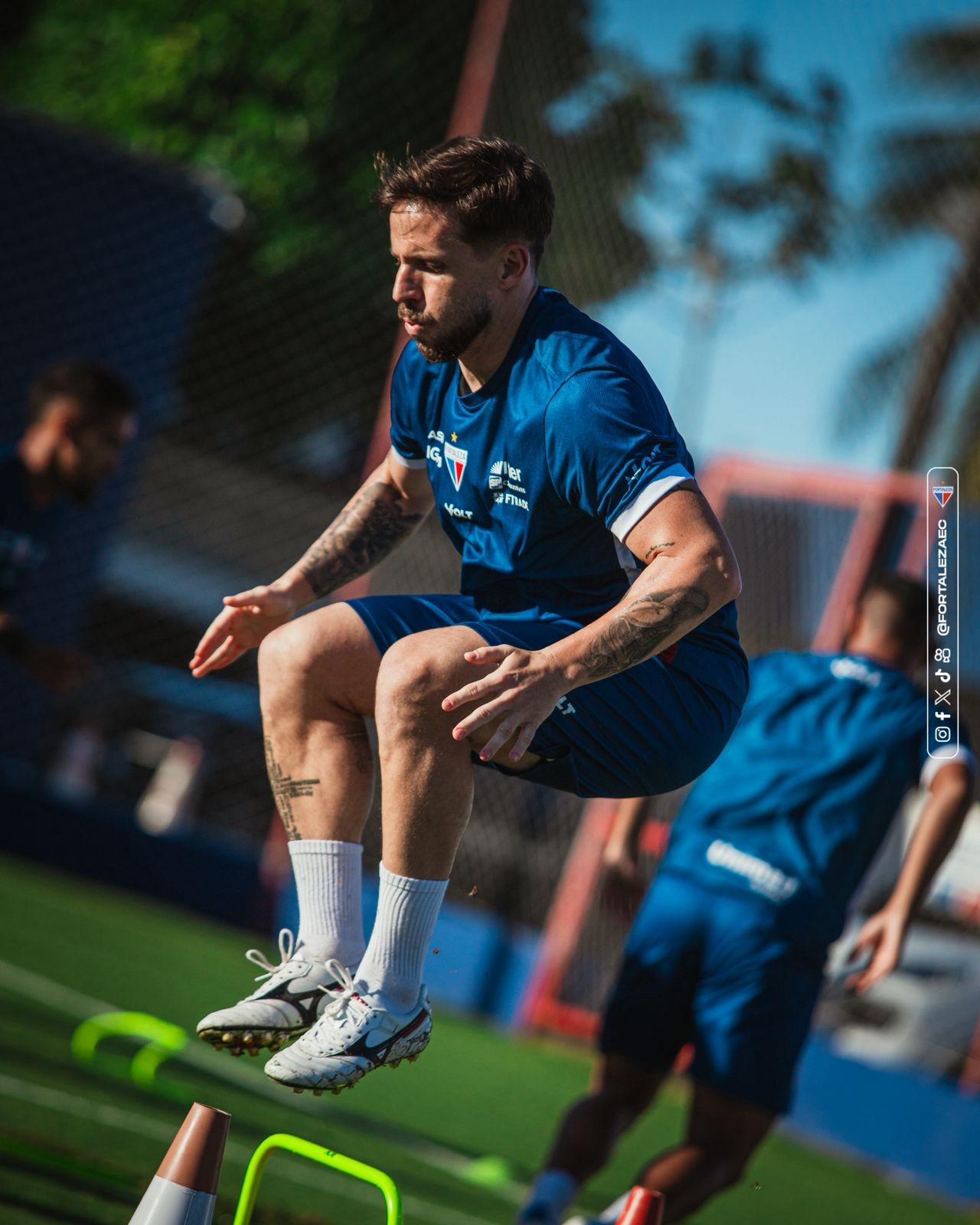 Fortaleza renova com Lucas Sasha até o fim de 2026 | Ge