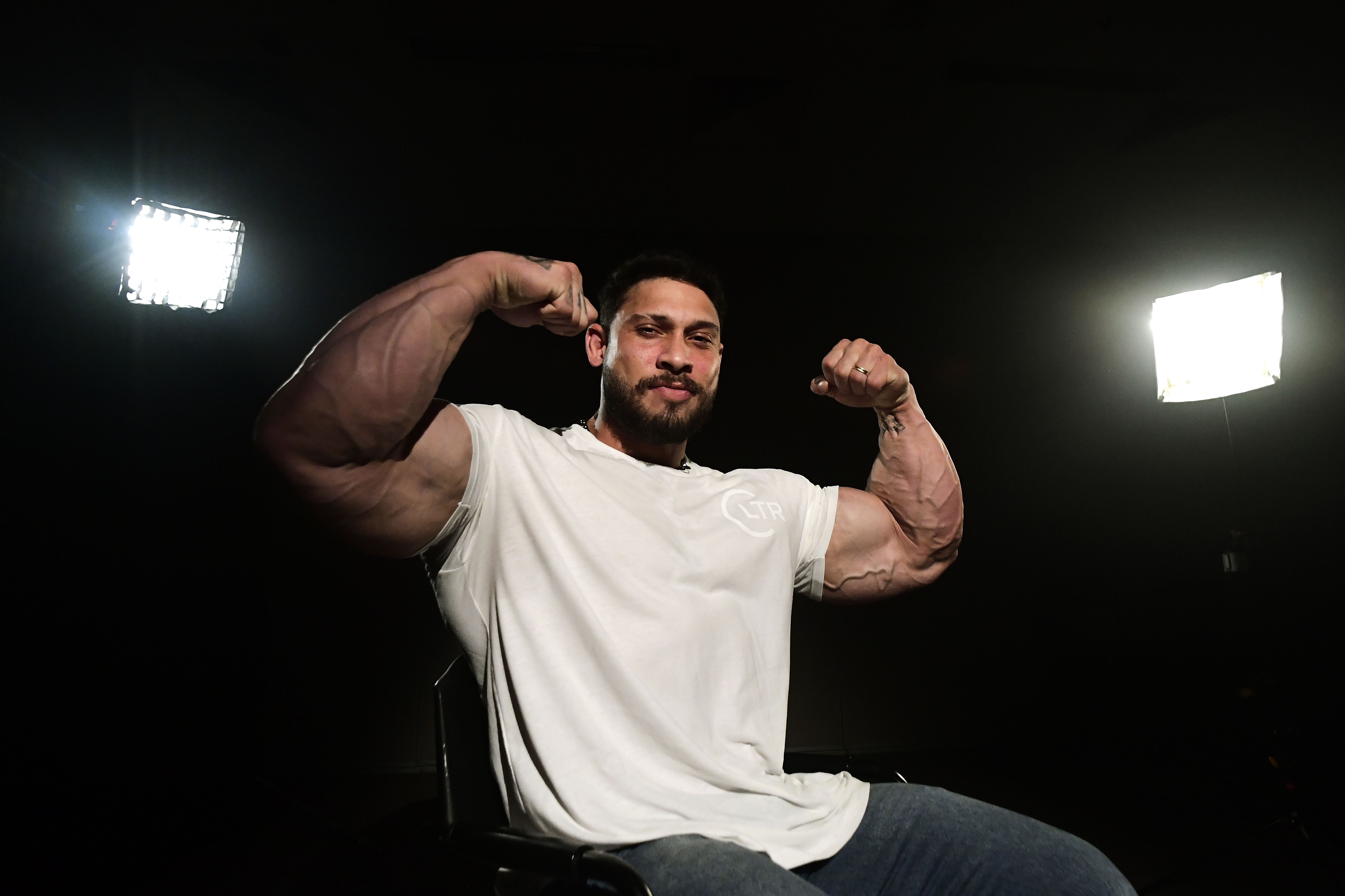 Ramon Dino troca ovo por salmão após sucesso e alerta para uso de ...