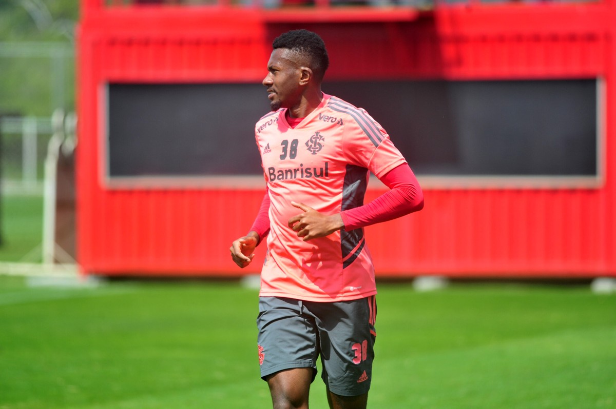 Escalação do Inter: Igor Gomes é o favorito para substituir Bustos, e ...