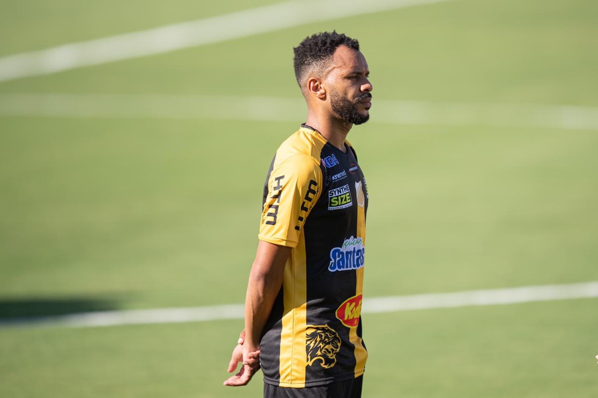 Robson comemora estreia com vitória no Novorizontino | novorizontino | ge