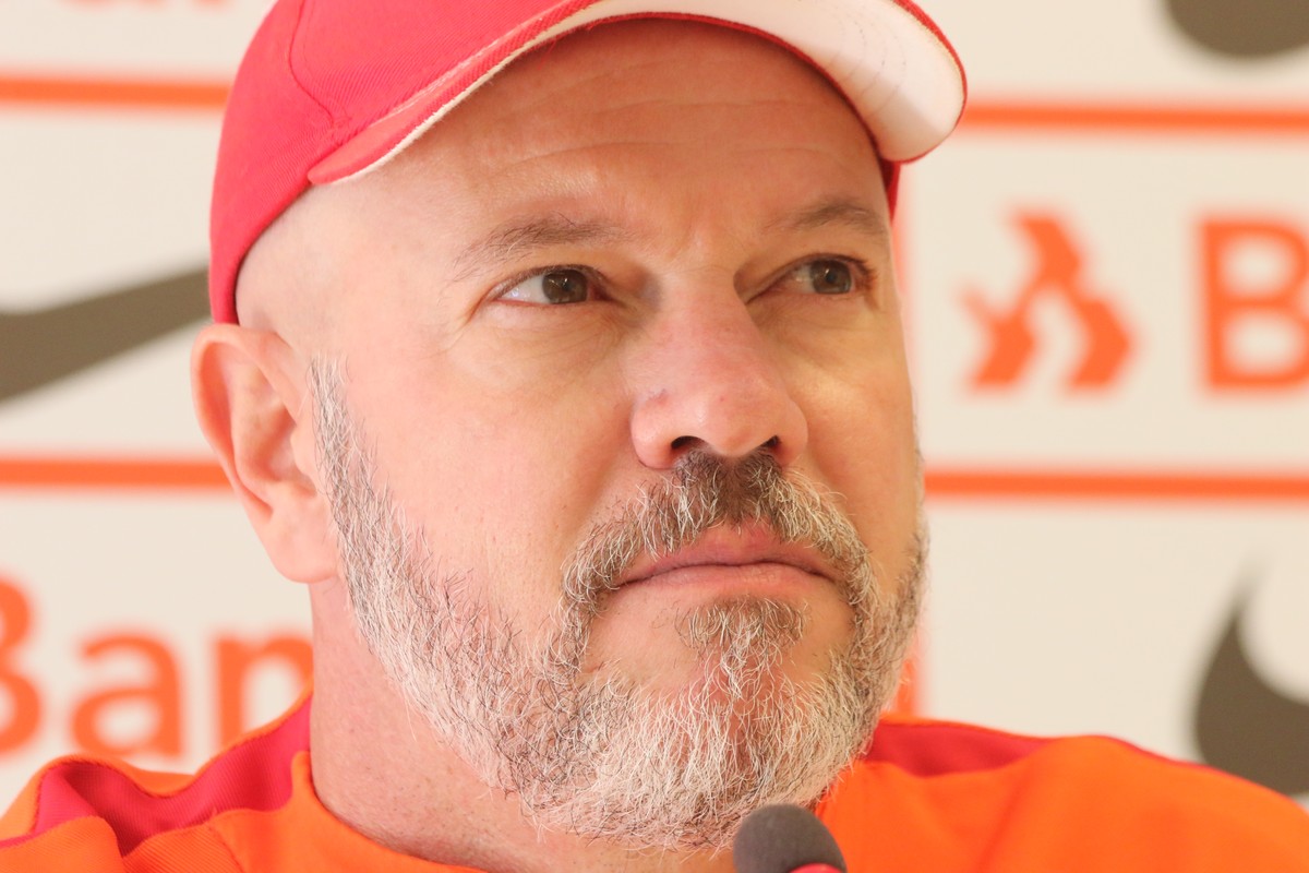 Zago projeta Noia recuado e pede "paciência" da torcida para ida da ...