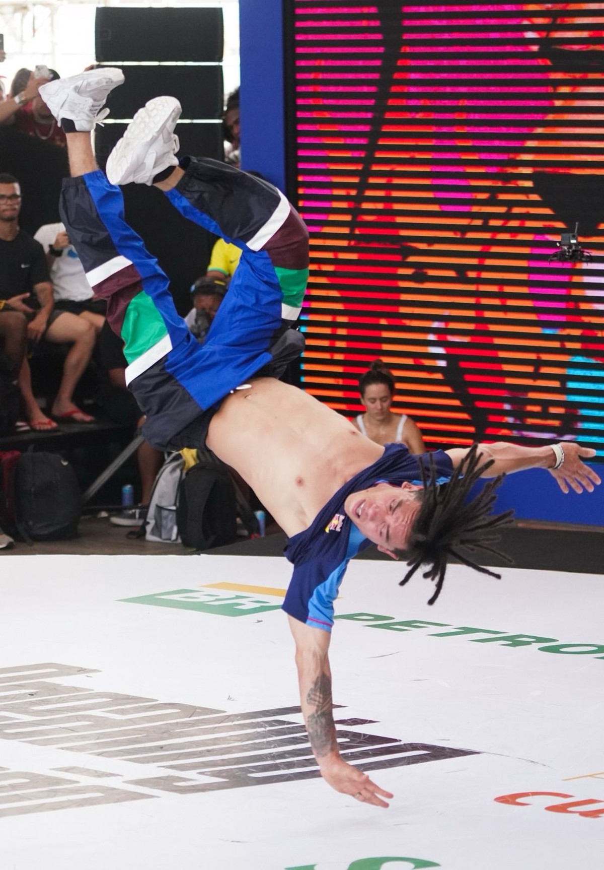 Bart avança e será o único brasileiro na semifinal do Breaking do Verão ...