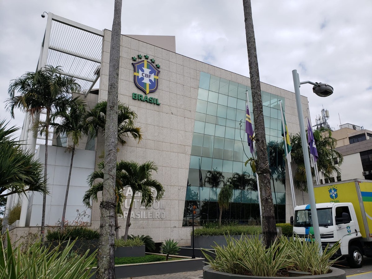 CBF anuncia faturamento de R$ 1,07 bilhão e lucro recorde em 2022 ...