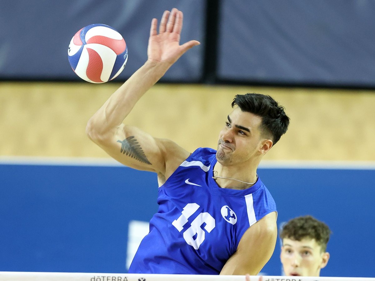 Vôlei Taubaté contrata os centrais Felipe Brito e Patrick Gasman para a ...