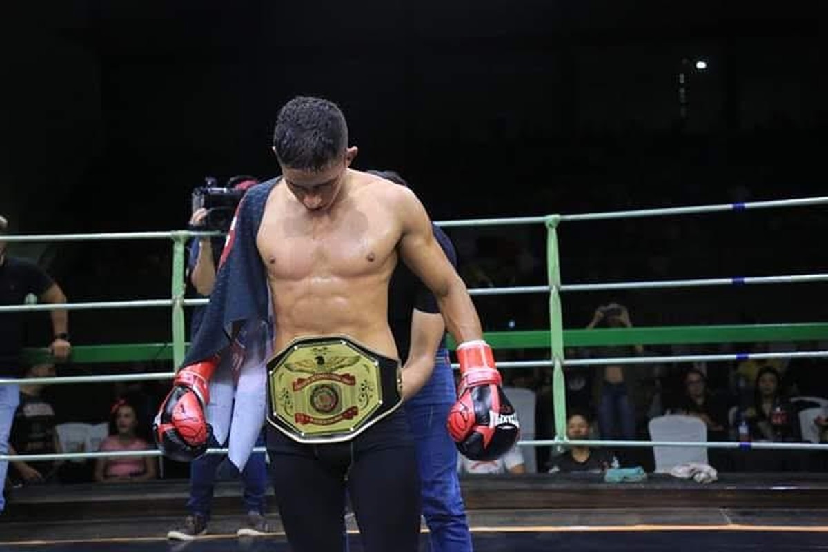 Rondoniense retorna ao MMA após mais de 20 vitórias no kickboxing e se ...