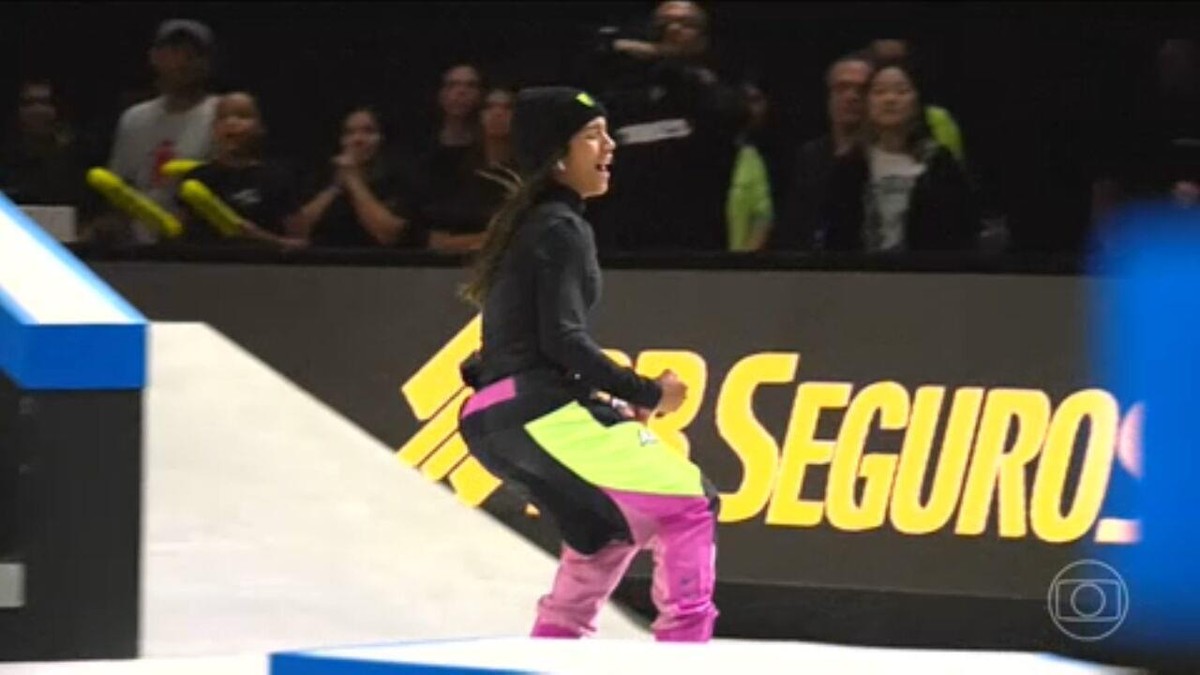 Rayssa Leal e Kelvin Hoefler são campeões da SLS em Chicago | skate | ge