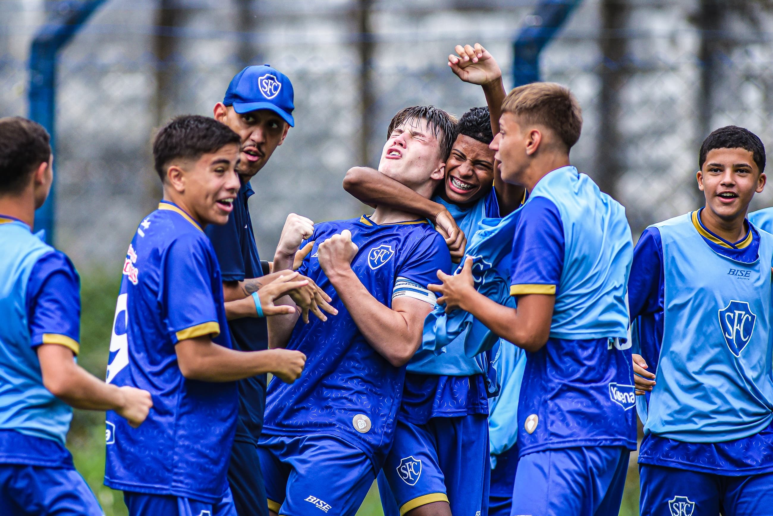 Serrano é campeão da Série A2 do Carioca Sub-15 após superar o Resende ...