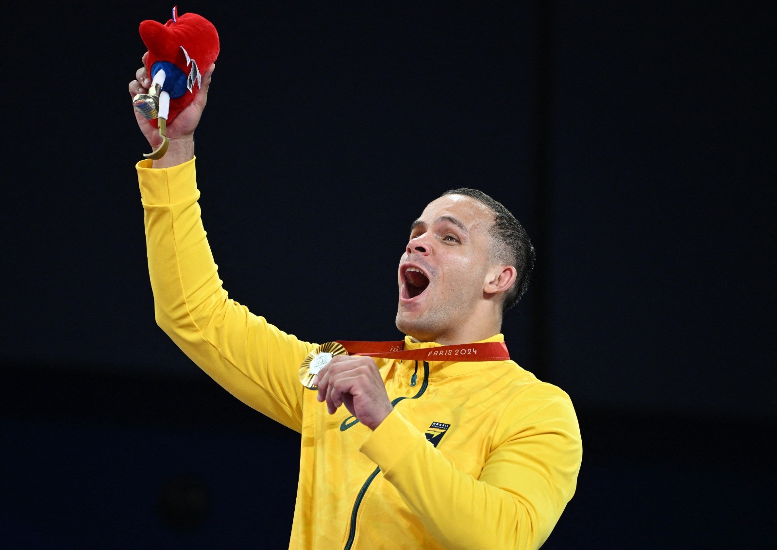 Arthur Silva conquista primeiro ouro do Rio Grande do Norte em Paris | Ge