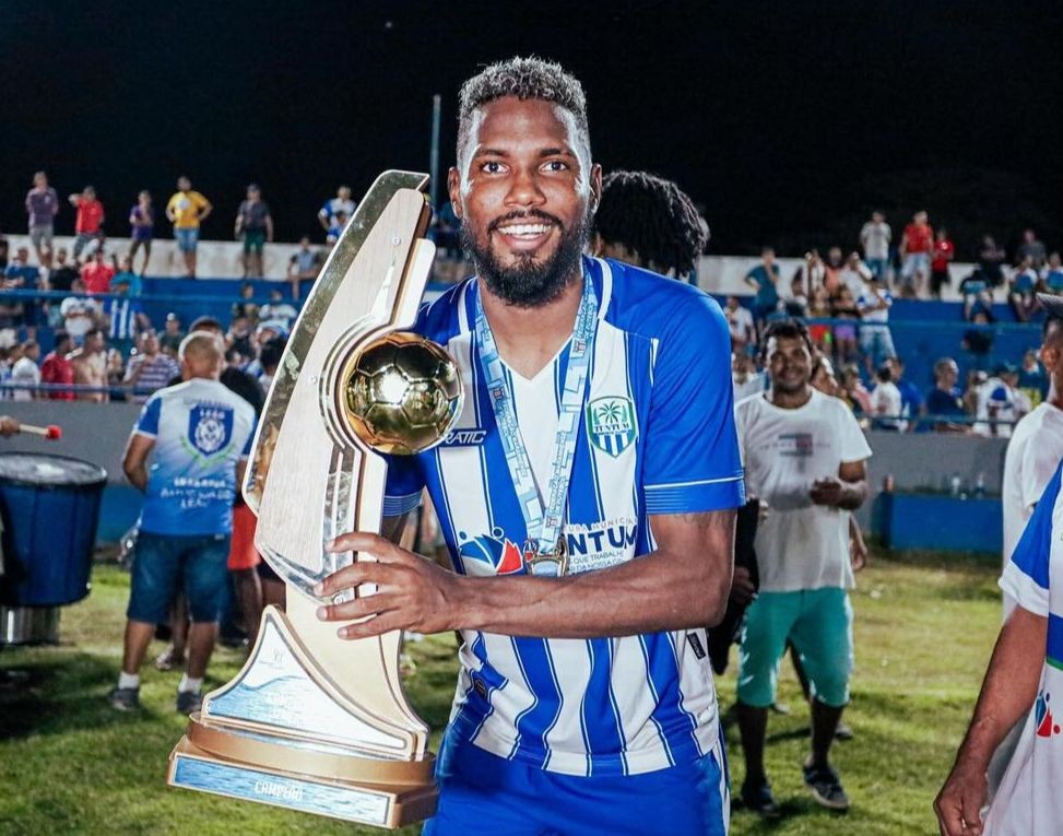 Zagueiro Dedé deve ser anunciado pelo Moto Club para temporada 2026 | Ge