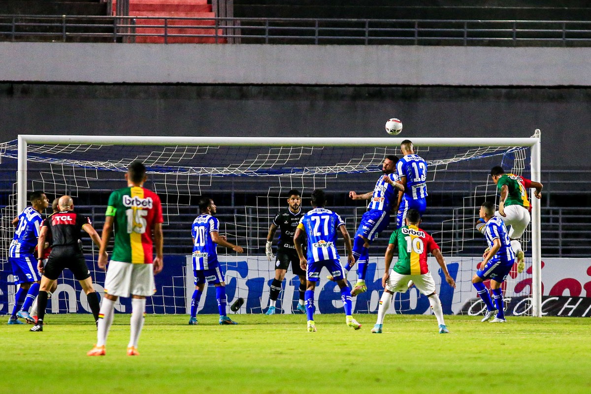 Adversários Diretos Tropeçam E Csa Segue Na Luta Para Fugir Do Z 4