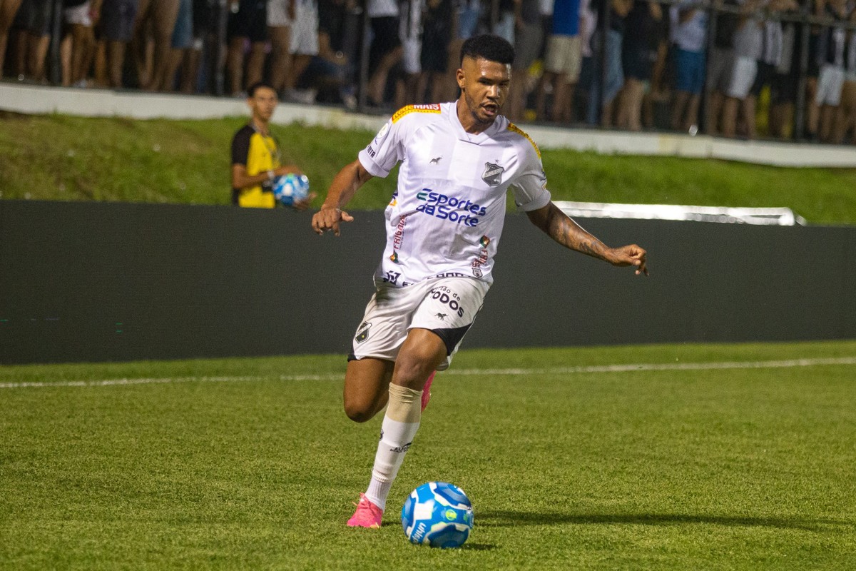 Com oferta do exterior, Fábio Lima deixa a Ponte antes de assinar ...